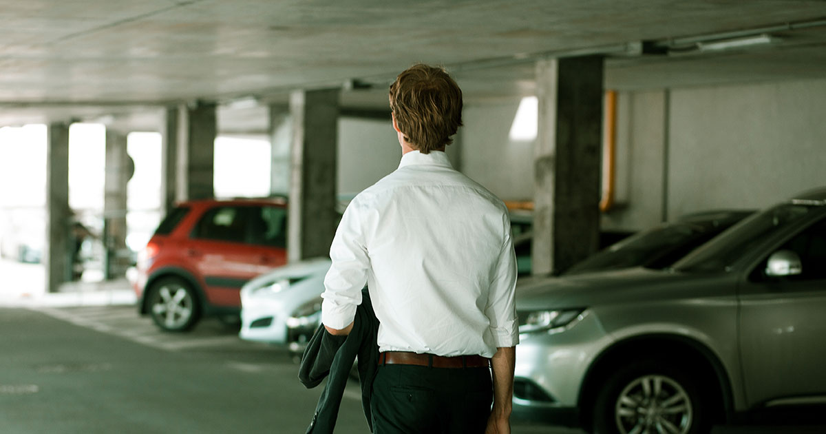 Safety Meeting: Navigating Parking Lots - Safe At Work California